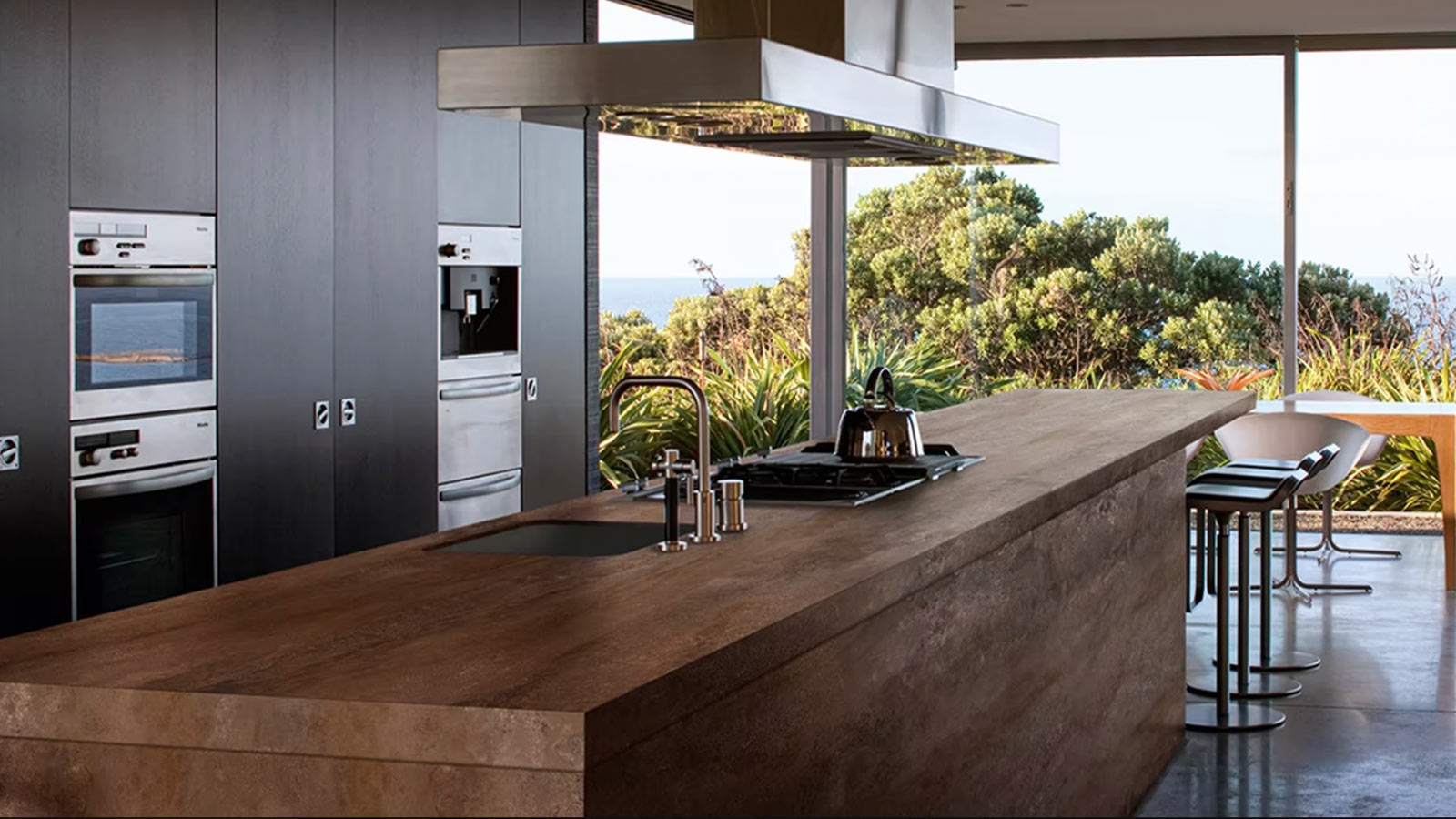 Kitchen Countertops made with Corian - Corian Counters